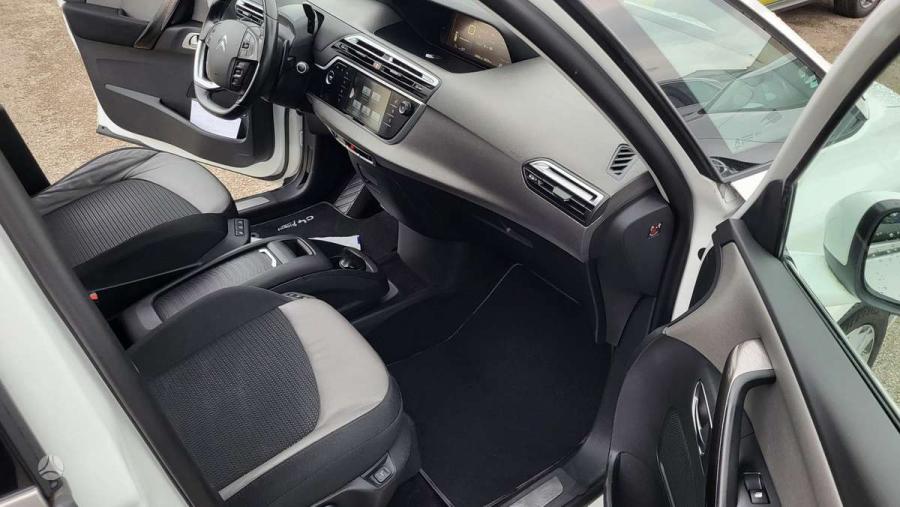 Balts Citroen c4-picasso 2014 Tauragė, ar dzinēja tilpumu 1.56 L un nobraukumu 222 tūkst. km par 4600 €, foto 21 vietnē AUTOMOTO.COM.LV