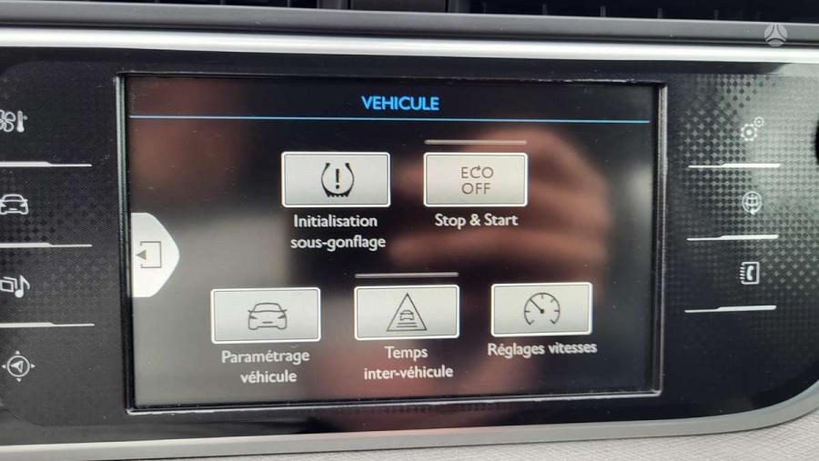 Balts Citroen c4-picasso 2014 Tauragė, ar dzinēja tilpumu 1.56 L un nobraukumu 222 tūkst. km par 4600 €, foto 24 vietnē AUTOMOTO.COM.LV