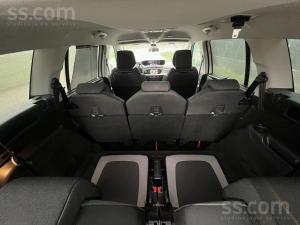 Balts Citroen c4-picasso 2014 Rēzekne, ar dzinēja tilpumu 1.60 L un nobraukumu 243 tūkst. km par 5590 €, foto 22 vietnē AUTOMOTO.COM.LV
