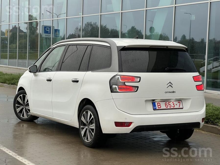 Balts Citroen c4-picasso 2014 Rēzekne, ar dzinēja tilpumu 1.60 L un nobraukumu 243 tūkst. km par 5590 €, foto 6 vietnē AUTOMOTO.COM.LV