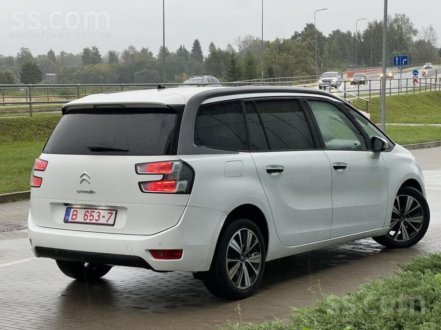 Balts Citroen c4-picasso 2014 Rēzekne, ar dzinēja tilpumu 1.60 L un nobraukumu 243 tūkst. km par 5590 €, foto 9 vietnē AUTOMOTO.COM.LV