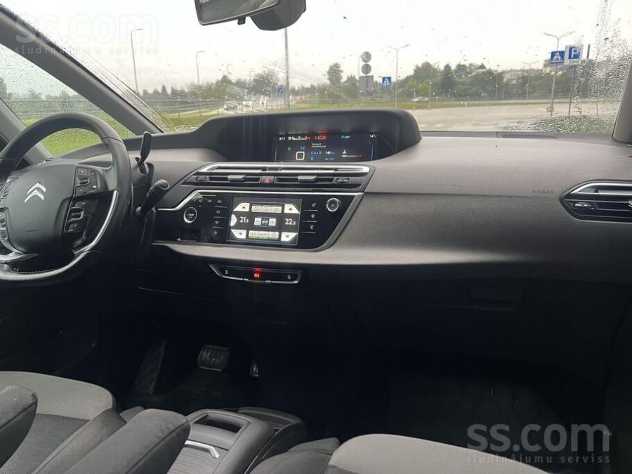 Balts Citroen c4-picasso 2014 Rēzekne, ar dzinēja tilpumu 1.60 L un nobraukumu 243 tūkst. km par 5590 €, foto 11 vietnē AUTOMOTO.COM.LV