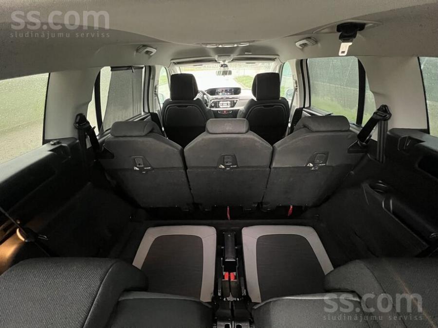 Balts Citroen c4-picasso 2014 Rēzekne, ar dzinēja tilpumu 1.60 L un nobraukumu 243 tūkst. km par 5590 €, foto 22 vietnē AUTOMOTO.COM.LV