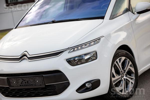 Balts Citroen c4-picasso 2015 Jelgava, ar dzinēja tilpumu 2.00 L un nobraukumu 247 tūkst. km par 5390 €, foto 2 vietnē AUTOMOTO.COM.LV