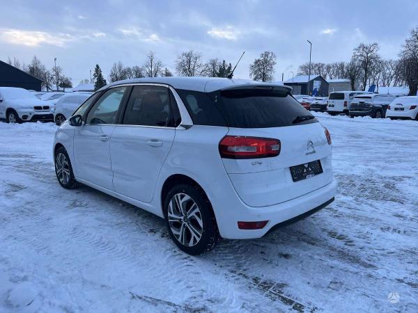 Balts Citroen c4-picasso 2016 Tauragė, ar dzinēja tilpumu 1.20 L un nobraukumu 125 tūkst. km par 5200 €, foto 10 vietnē AUTOMOTO.COM.LV