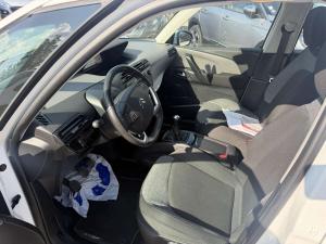 Balts Citroen c4-picasso 2016 Tauragė, ar dzinēja tilpumu 1.56 L un nobraukumu 269 tūkst. km par 2950 €, foto 10 vietnē AUTOMOTO.COM.LV