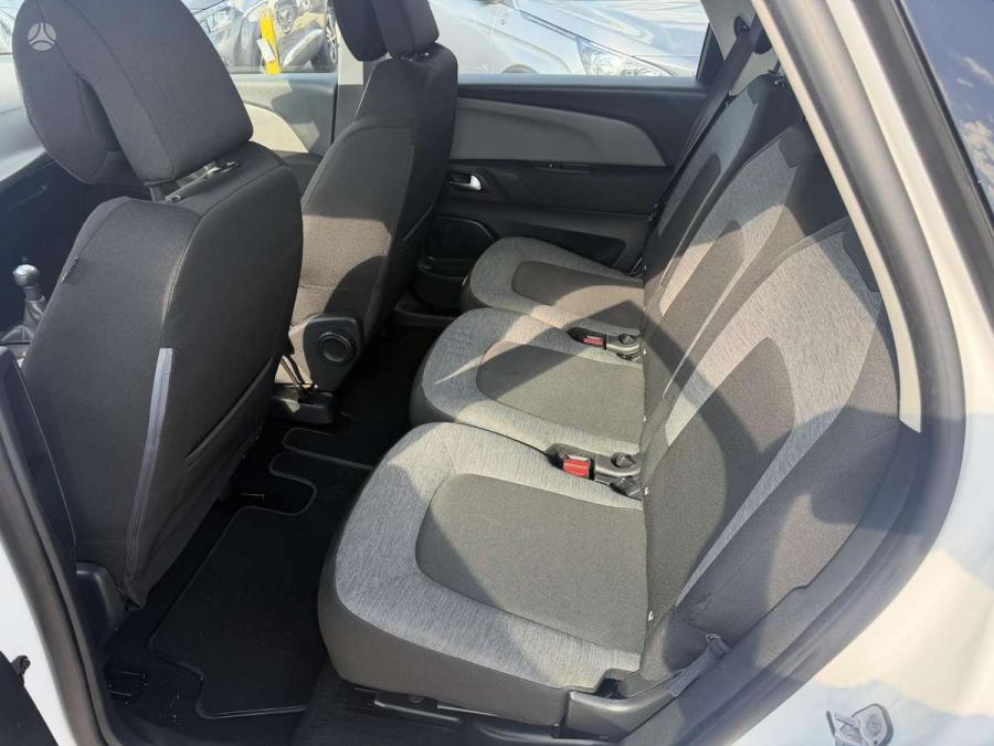 Balts Citroen c4-picasso 2016 Tauragė, ar dzinēja tilpumu 1.56 L un nobraukumu 269 tūkst. km par 2950 €, foto 11 vietnē AUTOMOTO.COM.LV