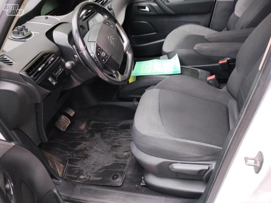 Balts Citroen c4-picasso 2017 Mažeikiai, ar dzinēja tilpumu 1.60 L un nobraukumu 330 tūkst. km par 5200 €, foto 8 vietnē AUTOMOTO.COM.LV