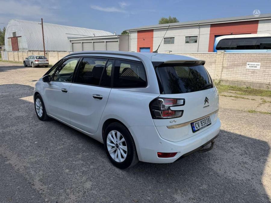 Белый Ситроен С4 Пикассо 2017 в Каунас, объемом двигателя 2.00 л и пробегом 257 тыс. км за 5650 €, фото 6 на AUTOMOTO.COM.LV