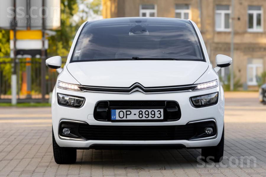 Balts Citroen c4-picasso 2017 Jelgava, ar dzinēja tilpumu 1.20 L un nobraukumu 178 tūkst. km par 5990 €, foto 4 vietnē AUTOMOTO.COM.LV