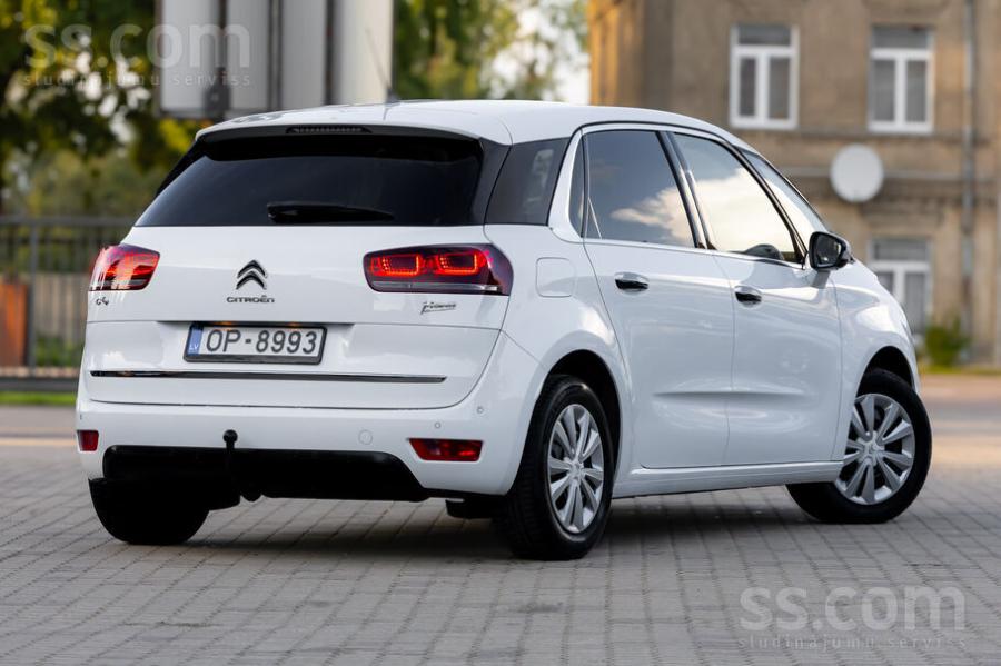 Balts Citroen c4-picasso 2017 Jelgava, ar dzinēja tilpumu 1.20 L un nobraukumu 178 tūkst. km par 5990 €, foto 6 vietnē AUTOMOTO.COM.LV