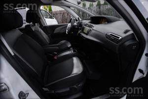 Balts Citroen c4-picasso 2017 Jelgava, ar dzinēja tilpumu 1.20 L un nobraukumu 178 tūkst. km par 5990 €, foto 8 vietnē AUTOMOTO.COM.LV