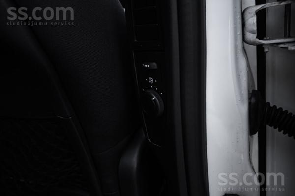 Balts Citroen c4-picasso 2017 Jelgava, ar dzinēja tilpumu 1.20 L un nobraukumu 178 tūkst. km par 5990 €, foto 10 vietnē AUTOMOTO.COM.LV