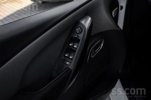 Balts Citroen c4-picasso 2017 Jelgava, ar dzinēja tilpumu 1.20 L un nobraukumu 178 tūkst. km par 5990 €, foto 18 vietnē AUTOMOTO.COM.LV