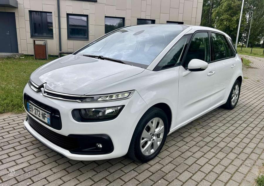 Balts Citroen c4-picasso 2018 Tauragė, ar dzinēja tilpumu 1.56 L un nobraukumu 228 tūkst. km par 4900 €, foto 1 vietnē AUTOMOTO.COM.LV