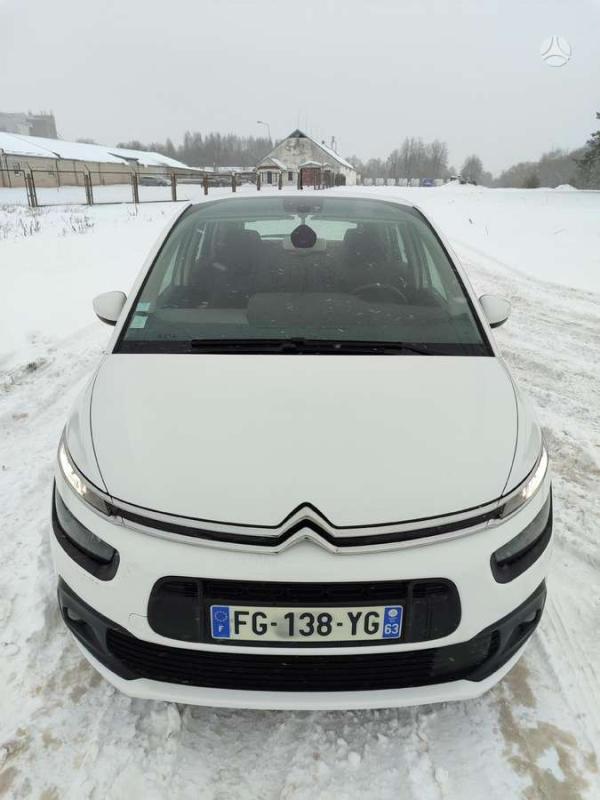 Balts Citroen c4-picasso 2019 Tauragė, ar dzinēja tilpumu 1.50 L un nobraukumu 182 tūkst. km par 6390 €, foto 3 vietnē AUTOMOTO.COM.LV