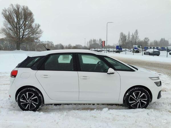 Balts Citroen c4-picasso 2019 Tauragė, ar dzinēja tilpumu 1.50 L un nobraukumu 182 tūkst. km par 6390 €, foto 4 vietnē AUTOMOTO.COM.LV