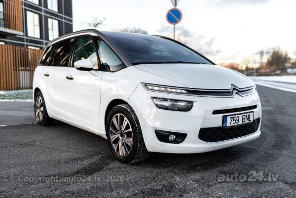 Balts Citroen c4-picasso 2015 Tallina, ar dzinēja tilpumu 2.00 L un nobraukumu 335 tūkst. km par 4990 €, foto 1 vietnē AUTOMOTO.COM.LV