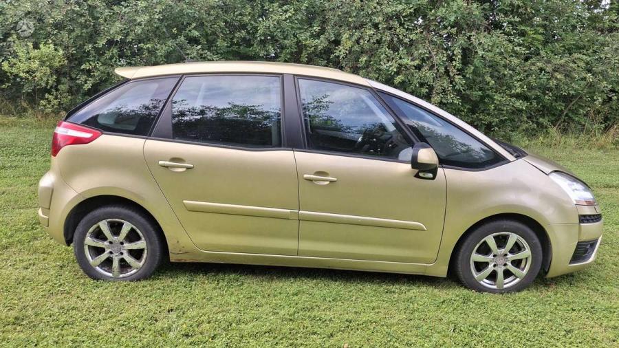 Dzeltens Citroen c4-picasso 2007 Viļņa, ar dzinēja tilpumu 1.56 L un nobraukumu 251 tūkst. km par 740 €, foto 5 vietnē AUTOMOTO.COM.LV