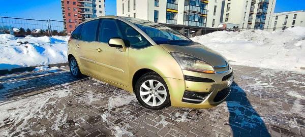 Dzeltens Citroen c4-picasso 2008 Klaipėda, ar dzinēja tilpumu 1.60 L un nobraukumu 299 tūkst. km par 2499 €, foto 2 vietnē AUTOMOTO.COM.LV