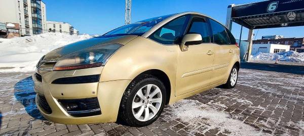 Dzeltens Citroen c4-picasso 2008 Klaipėda, ar dzinēja tilpumu 1.60 L un nobraukumu 299 tūkst. km par 2499 €, foto 9 vietnē AUTOMOTO.COM.LV