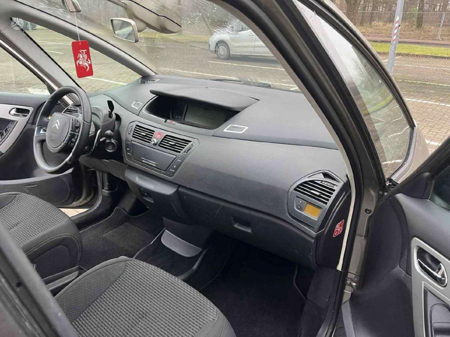 Dzeltens Citroen c4-picasso 2010 Trakai, ar dzinēja tilpumu 1.56 L un nobraukumu 242 tūkst. km par 2590 €, foto 13 vietnē AUTOMOTO.COM.LV