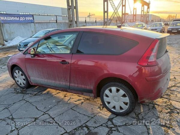 Red Citroen C4 2006 in Tallinn, with an engine capacity of 1.60 L and mileage of 268 thousand km for 899 €, photo 4 on AUTOMOTO.COM.LV