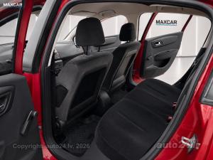 Sarkans Citroen C4 2006 Tallina, ar dzinēja tilpumu 1.60 L un nobraukumu 88 tūkst. km par 2199 €, foto 9 vietnē AUTOMOTO.COM.LV