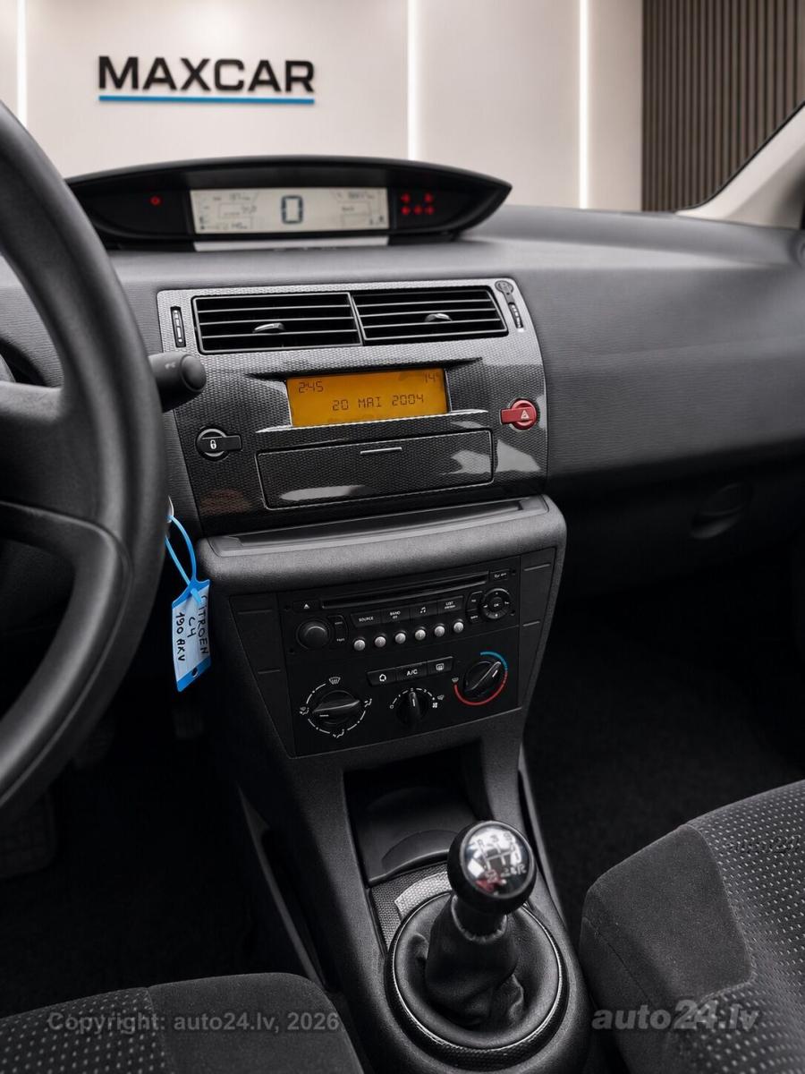 Sarkans Citroen C4 2006 Tallina, ar dzinēja tilpumu 1.60 L un nobraukumu 88 tūkst. km par 2199 €, foto 10 vietnē AUTOMOTO.COM.LV