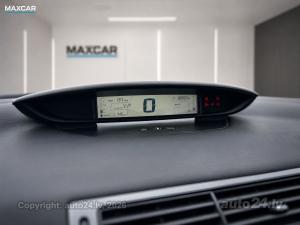 Sarkans Citroen C4 2006 Tallina, ar dzinēja tilpumu 1.60 L un nobraukumu 88 tūkst. km par 2199 €, foto 12 vietnē AUTOMOTO.COM.LV