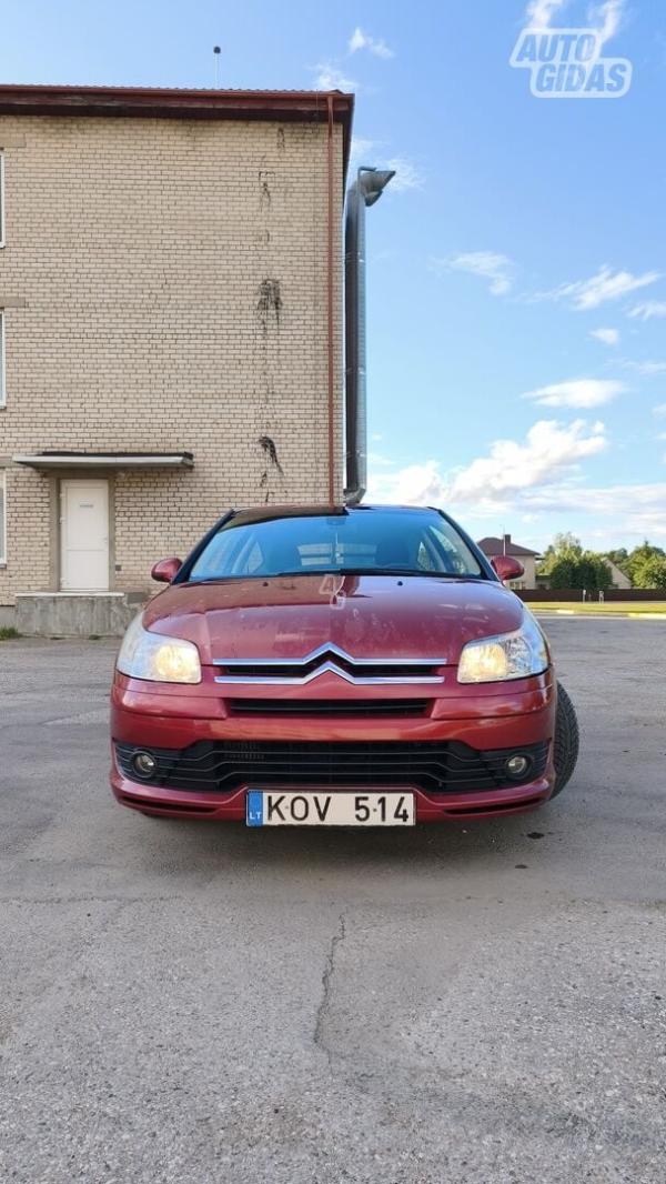 Sarkans Citroen C4 2006 Ukmergė, ar dzinēja tilpumu 1.60 L un nobraukumu 226 tūkst. km par 950 €, foto 3 vietnē AUTOMOTO.COM.LV