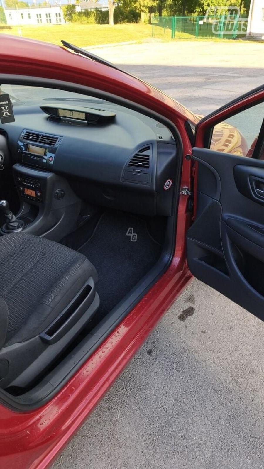 Sarkans Citroen C4 2006 Ukmergė, ar dzinēja tilpumu 1.60 L un nobraukumu 226 tūkst. km par 950 €, foto 19 vietnē AUTOMOTO.COM.LV