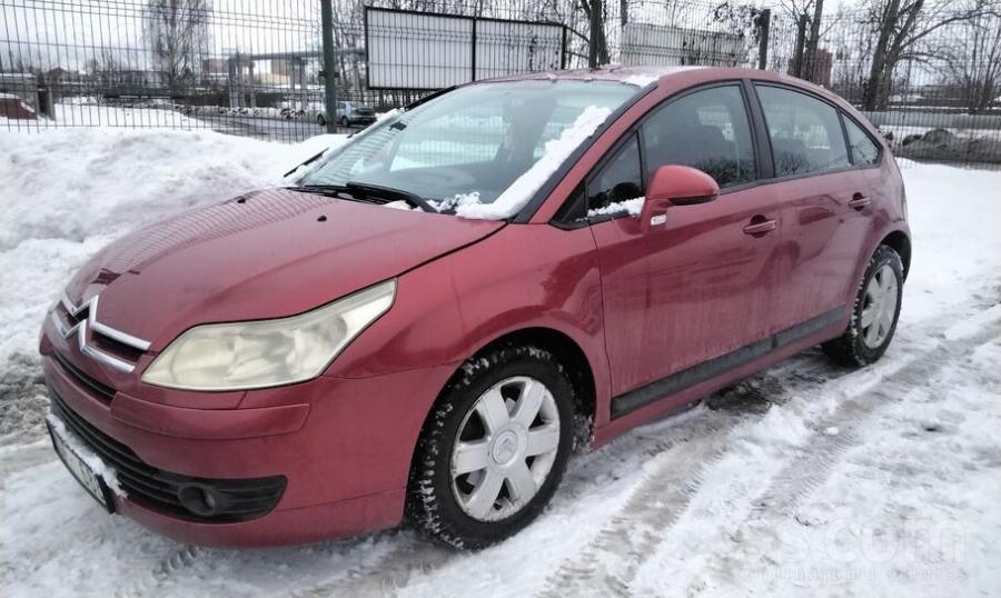 Red Citroen C4 2007 in Riga, with an engine capacity of 1.60 L and mileage of 186 thousand km for 1350 €, photo 6 on AUTOMOTO.COM.LV