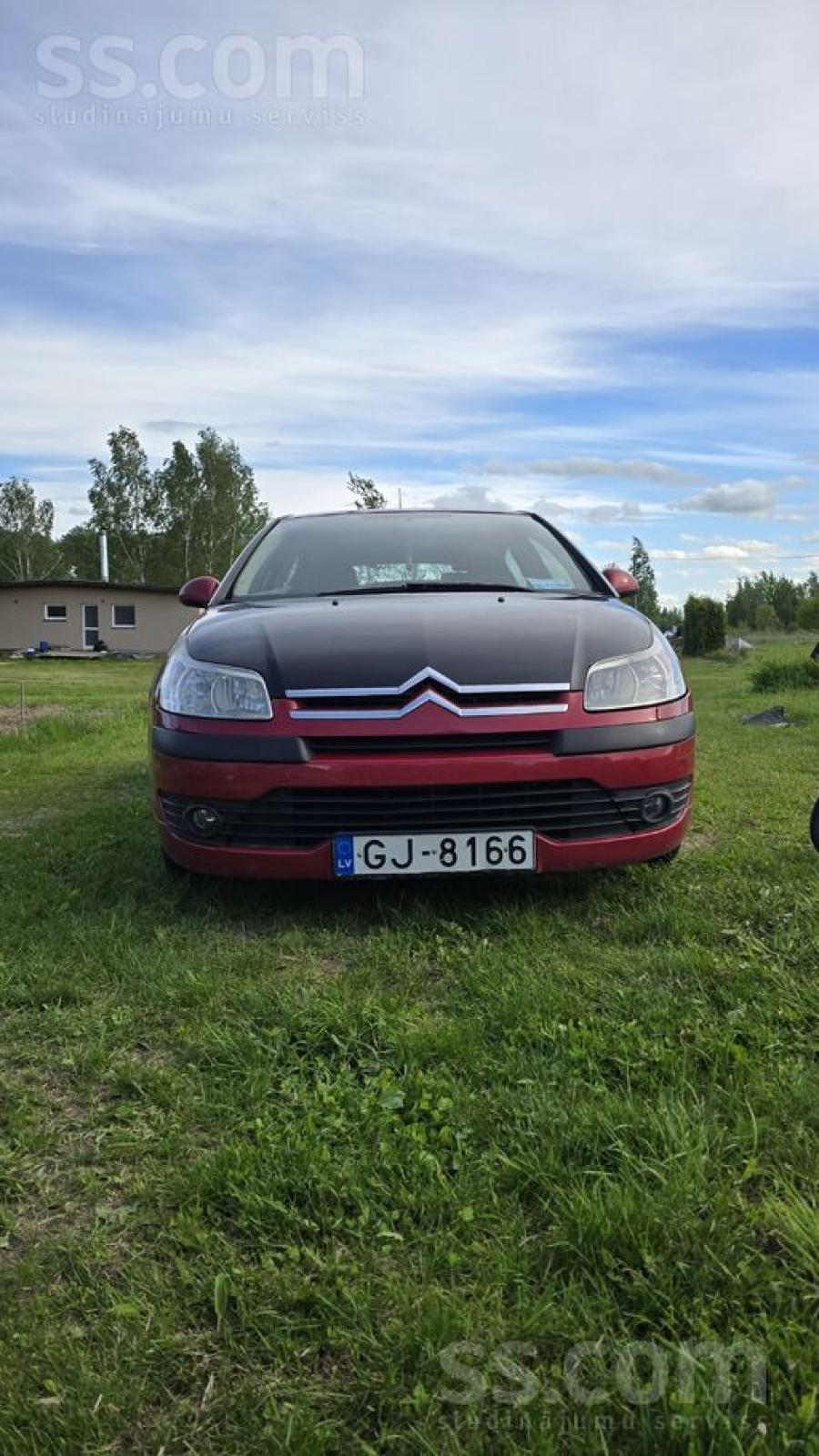 Red Citroen C4 2007 in Riga, with an engine capacity of 1.60 L and mileage of 160 thousand km for 700 €, photo 1 on AUTOMOTO.COM.LV