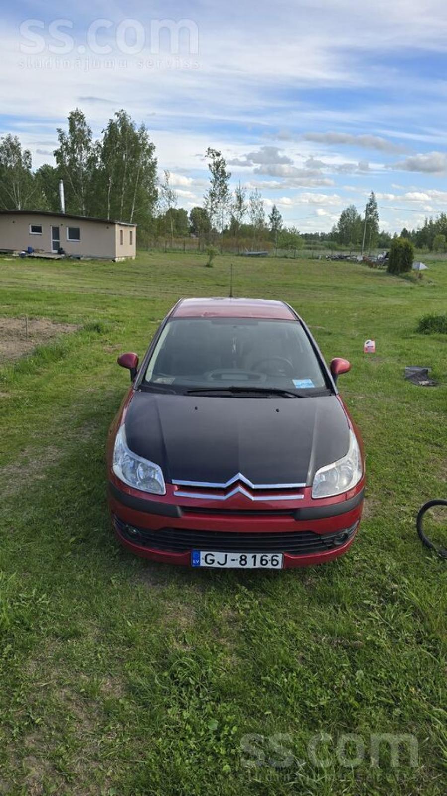Red Citroen C4 2007 in Riga, with an engine capacity of 1.60 L and mileage of 160 thousand km for 700 €, photo 3 on AUTOMOTO.COM.LV