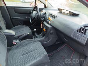 Sarkans Citroen C4 2007 Ogre, ar dzinēja tilpumu 1.60 L un nobraukumu 267 tūkst. km par 550 €, foto 13 vietnē AUTOMOTO.COM.LV