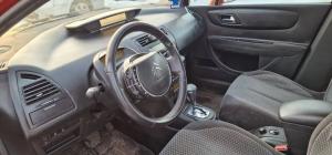 Red Citroen C4 2007 in Valmiera, with an engine capacity of 1.60 L and mileage of 291 thousand km for 1150 €, photo 9 on AUTOMOTO.COM.LV