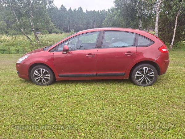 Красный Ситроен С4 2007 в Кейла, объемом двигателя 2.00 л и пробегом 158 тыс. км за 799 €, фото 3 на AUTOMOTO.COM.LV