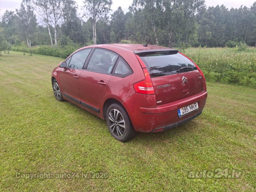 Красный Ситроен С4 2007 в Кейла, объемом двигателя 2.00 л и пробегом 158 тыс. км за 799 €, фото 6 на AUTOMOTO.COM.LV