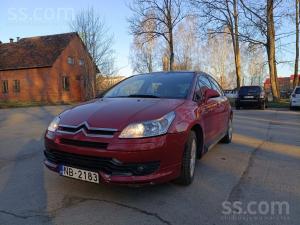 Red Citroen C4 2007 in Ogre, with an engine capacity of 1.60 L and mileage of 267 thousand km for 350 €, photo  on AUTOMOTO.COM.LV
