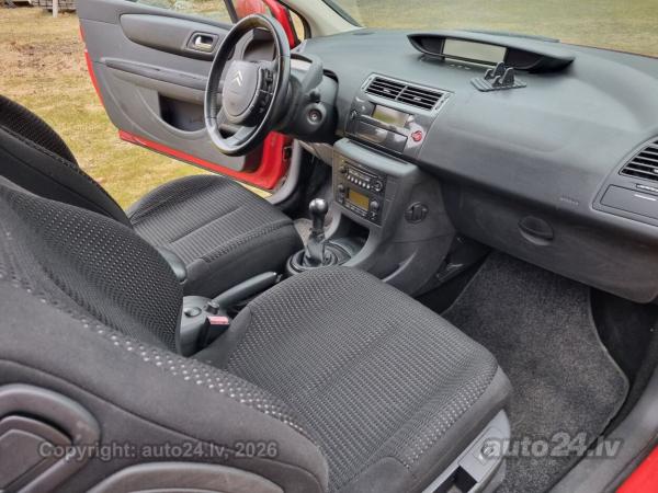 Sarkans Citroen C4 2008 Tallina, ar dzinēja tilpumu 1.60 L un nobraukumu 212 tūkst. km par 1499 €, foto 7 vietnē AUTOMOTO.COM.LV