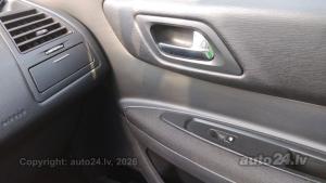 Red Citroen C4 2008 in Rapla, with an engine capacity of 1.60 L and mileage of 223 thousand km for 2800 €, photo 11 on AUTOMOTO.COM.LV