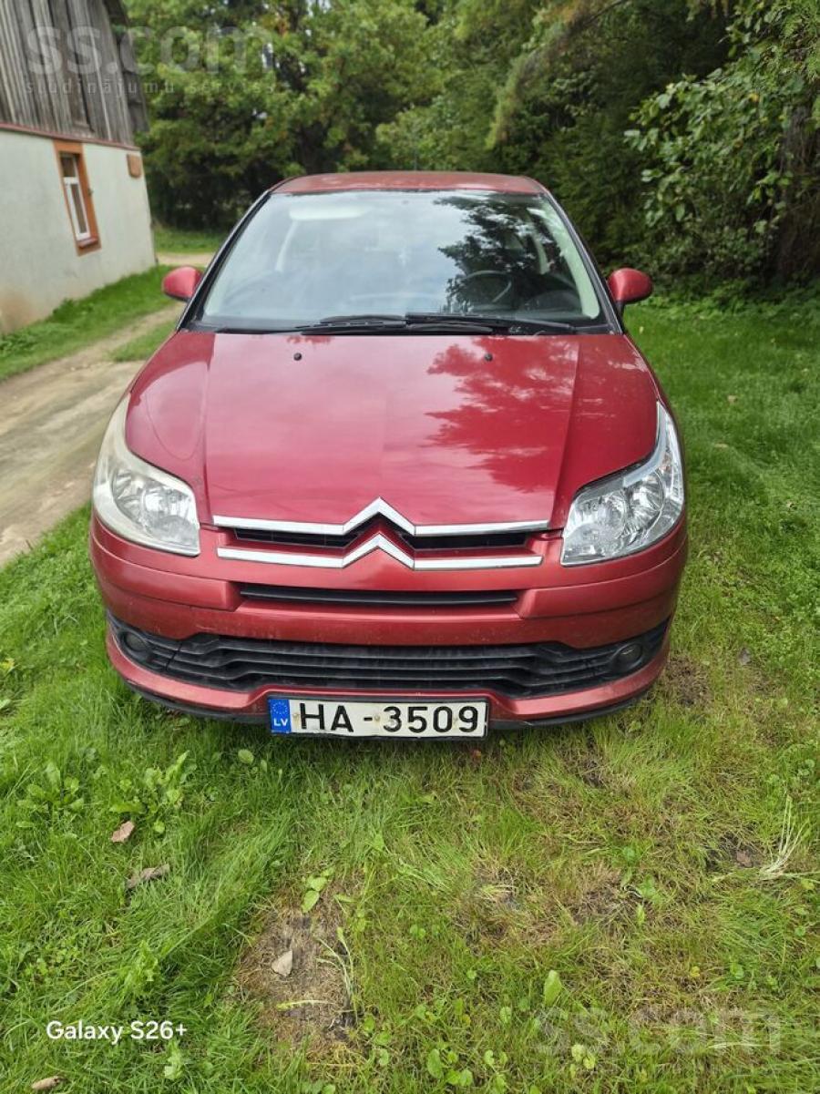 Red Citroen C4 2008 in Riga, with an engine capacity of 1.60 L and mileage of 144 thousand km for 1700 €, photo 1 on AUTOMOTO.COM.LV