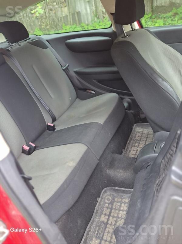 Sarkans Citroen C4 2008 Rīga, ar dzinēja tilpumu 1.60 L un nobraukumu 144 tūkst. km par 1700 €, foto 8 vietnē AUTOMOTO.COM.LV
