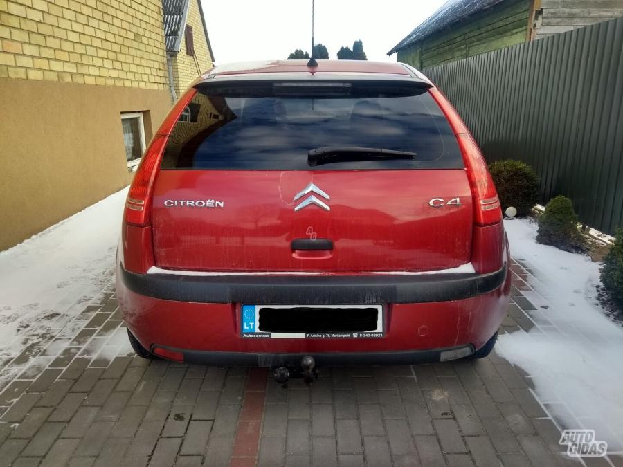 Red Citroen C4 2009 in Vilkaviskis, with an engine capacity of 1.60 L and mileage of 115 thousand km for 1950 €, photo 12 on AUTOMOTO.COM.LV