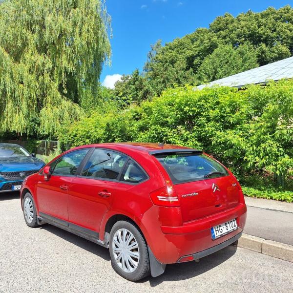 Red Citroen C4 2009 in Riga, with an engine capacity of 1.60 L and mileage of 187 thousand km for 1995 €, photo 2 on AUTOMOTO.COM.LV