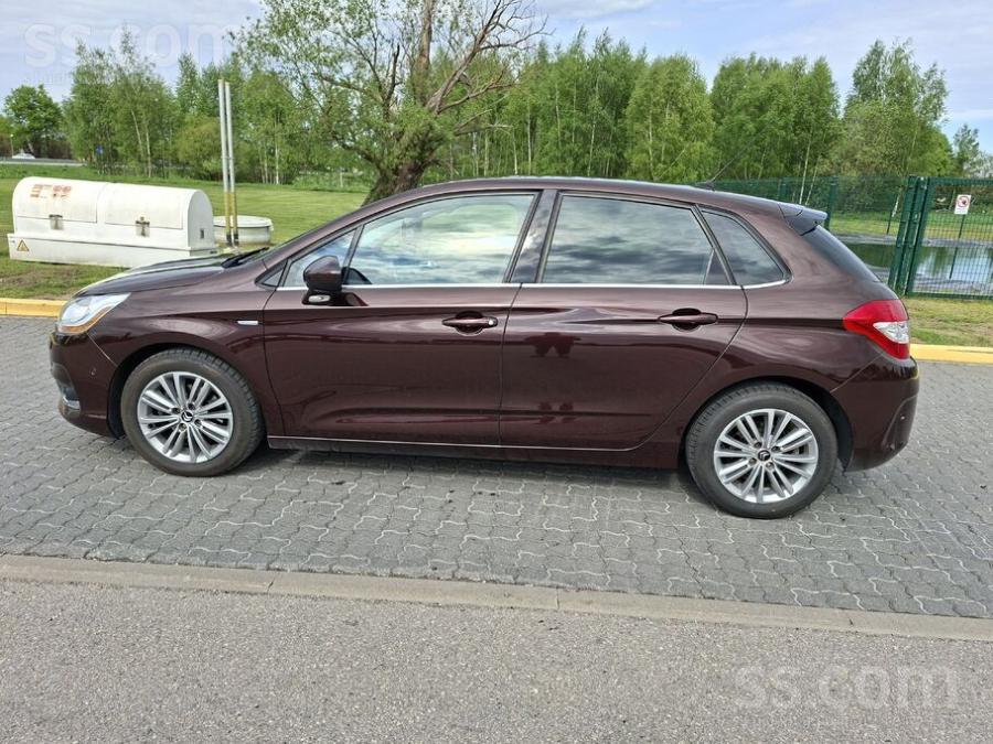 Красный Ситроен С4 2011 в Рига, объемом двигателя 1.60 л и пробегом 190 тыс. км за 4099 €, фото 3 на AUTOMOTO.COM.LV
