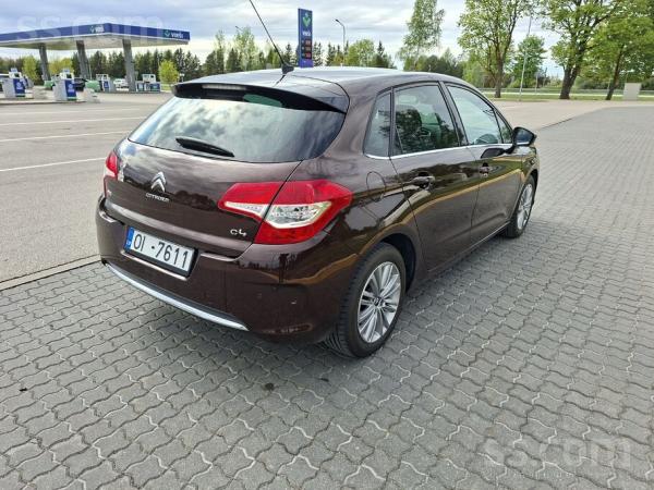 Sarkans Citroen C4 2011 Rīga, ar dzinēja tilpumu 1.60 L un nobraukumu 190 tūkst. km par 4250 €, foto 5 vietnē AUTOMOTO.COM.LV