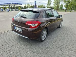 Красный Ситроен С4 2011 в Рига, объемом двигателя 1.60 л и пробегом 190 тыс. км за 4099 €, фото 6 на AUTOMOTO.COM.LV