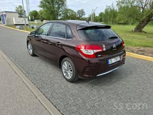 Красный Ситроен С4 2011 в Рига, объемом двигателя 1.60 л и пробегом 190 тыс. км за 4099 €, фото 7 на AUTOMOTO.COM.LV